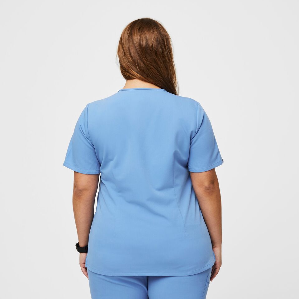 Women's Casma Three-Pocket Scrub Top - Ceil Blue · FIGS